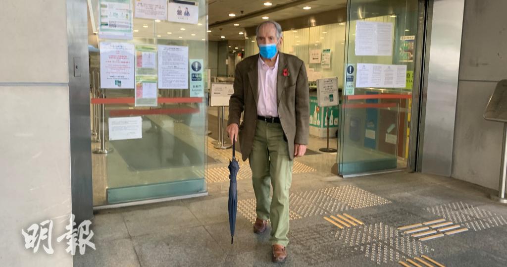 八旬英籍醫生涉非禮菲傭案重審 今裁罪脫 官指事主證供與首次審訊有出入 (12:01) - 20221214 - 港聞 - 即時新聞 - 明報新聞網