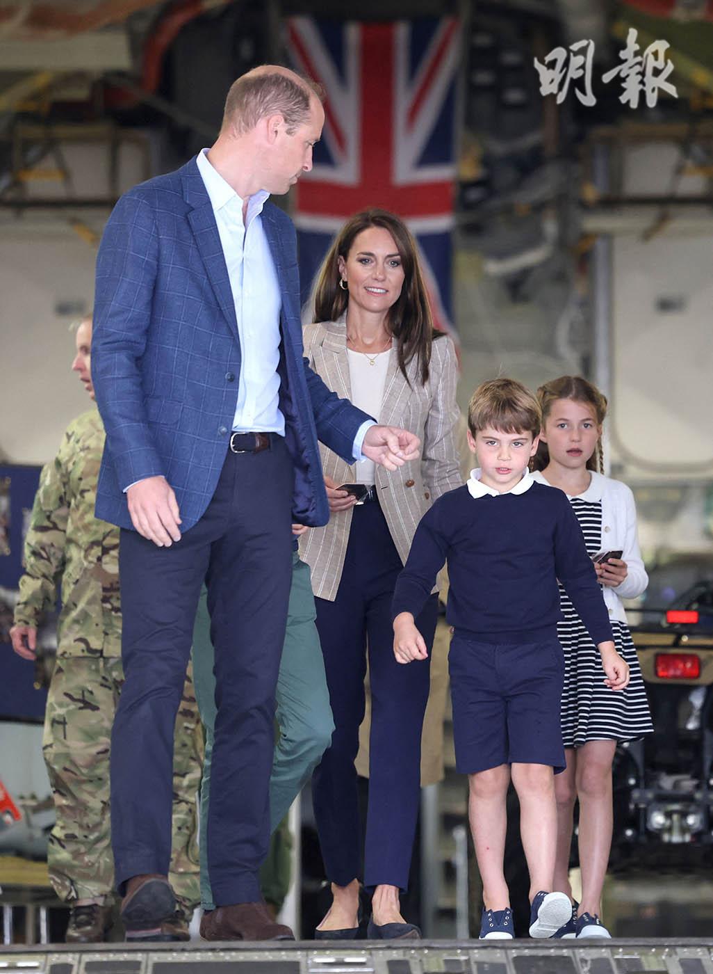 英國皇家國際航空展｜威廉凱特攜三子女參觀 路易小王子四輪越野車上揮手【多圖】 | LIHKG 討論區
