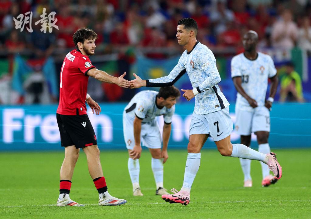 歐國盃｜格魯吉亞爆冷挫葡萄牙奪隊史歐國盃首勝兼出線 土耳其保次名過關（附16強賽程） (05:01) - 20240627 - 體育 - 即時 ...