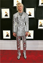 star chic：一身花卉盡情綻放 華麗造型 贏盡收視 - 20230216 - 副刊 - 每日明報 - 明報新聞網